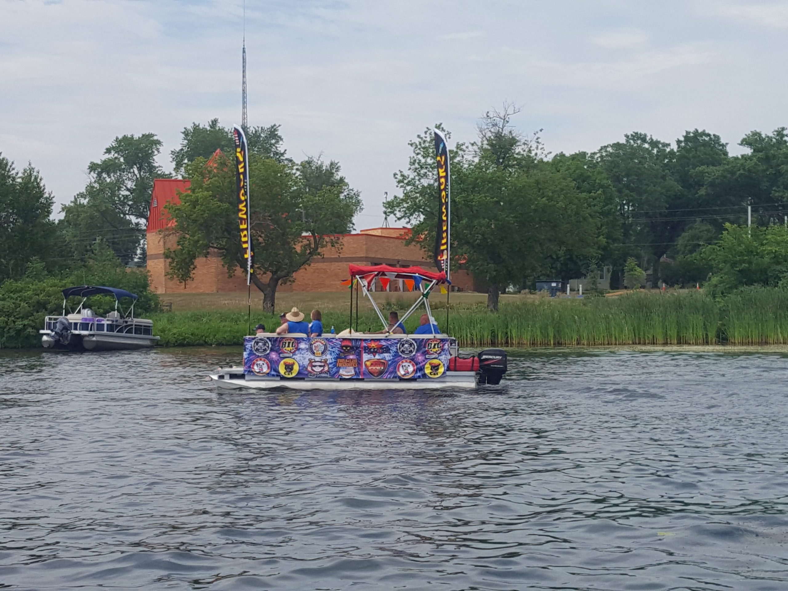 2020 Boat Parade | Serpent Lake Association
