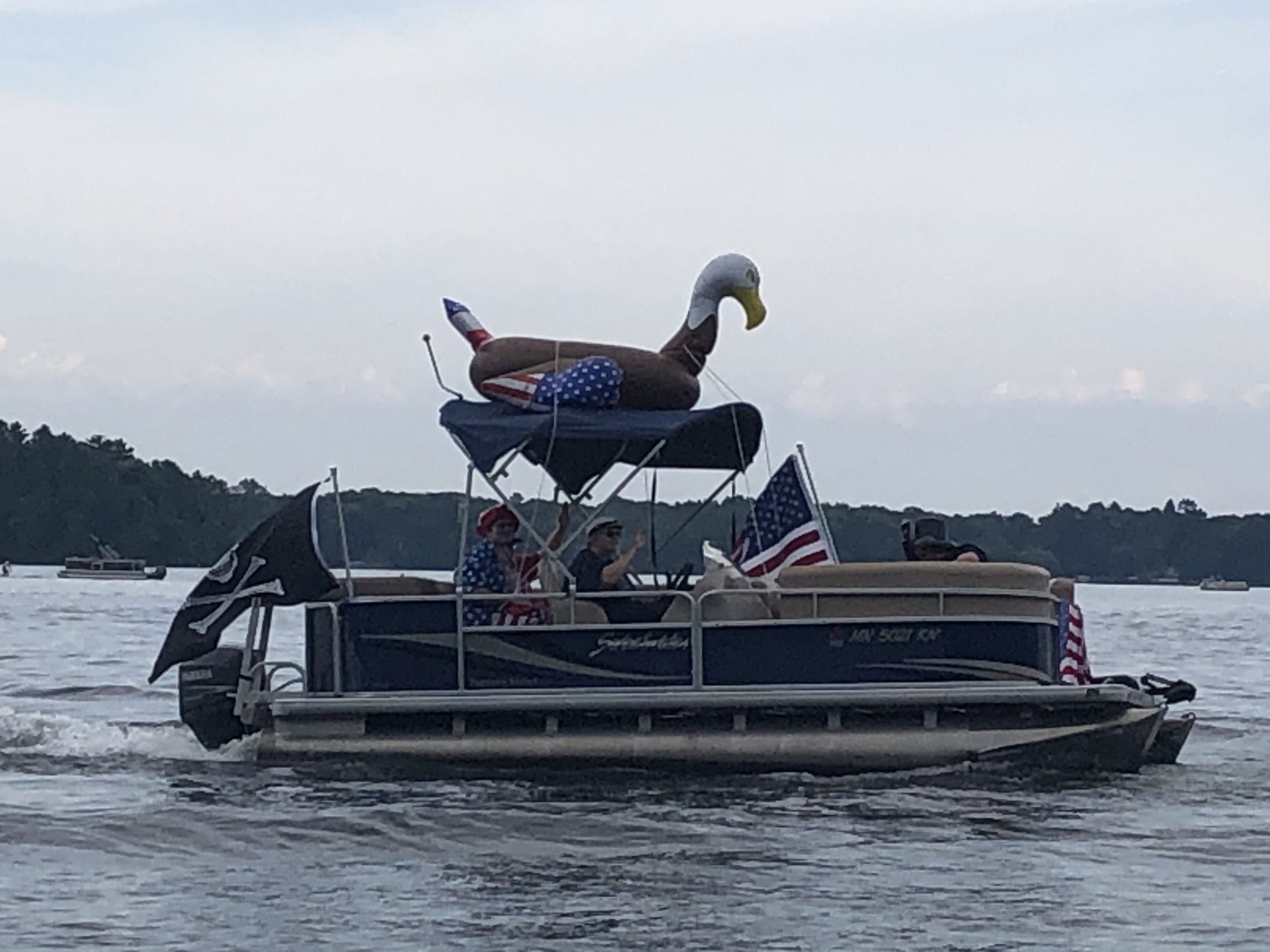 2020 Boat Parade | Serpent Lake Association